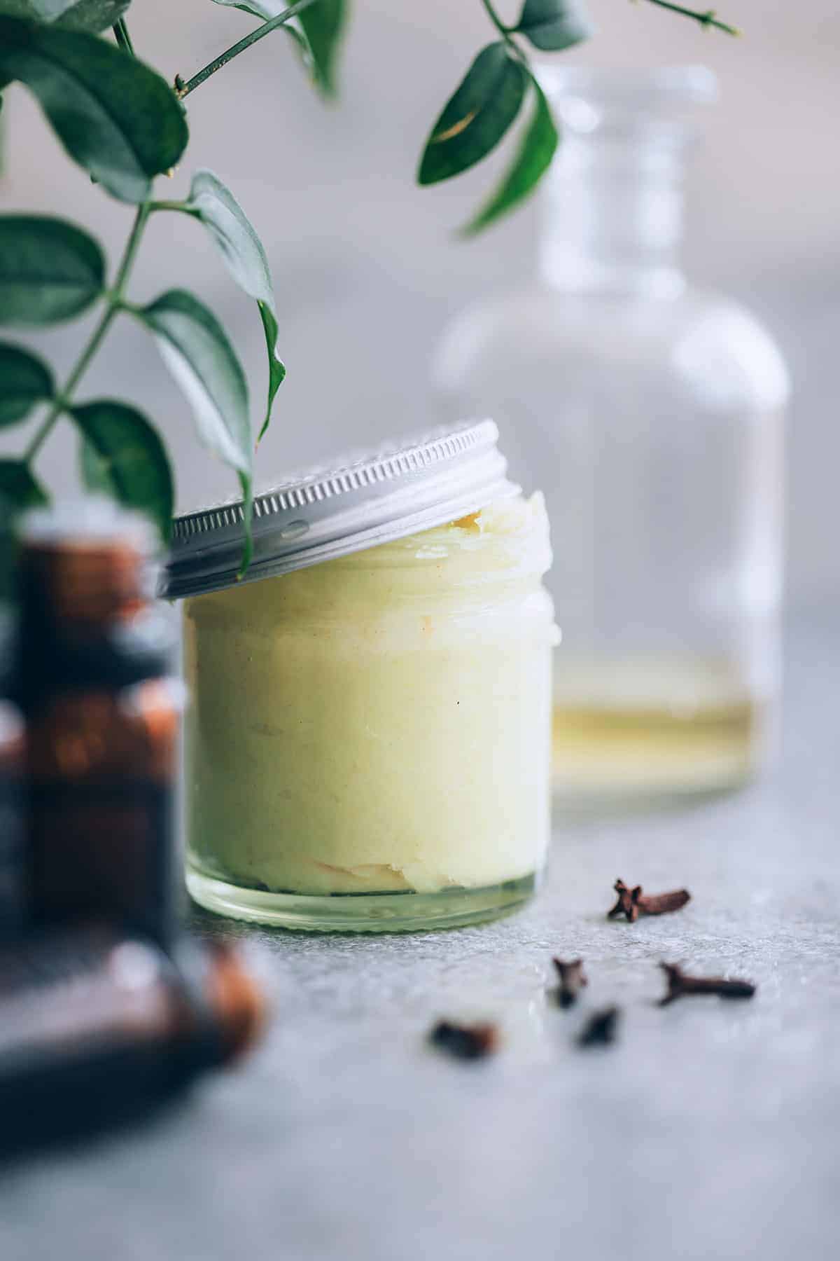 DIY Solid Perfume with Shimmer - Perfect for Your Purse! | Hello Nest