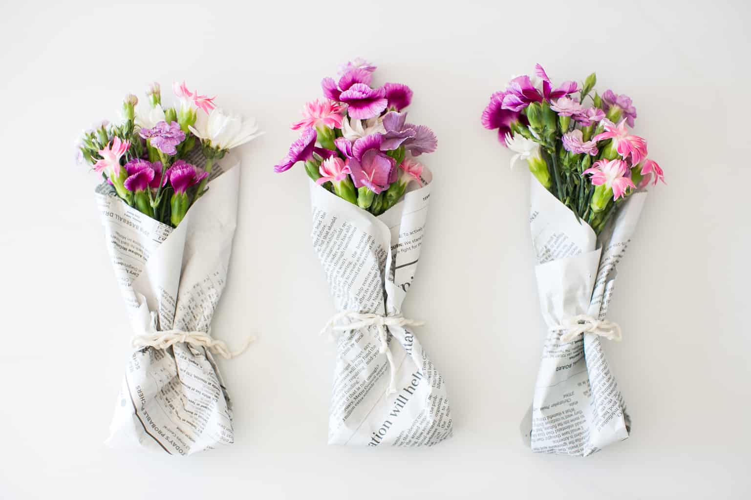 How To Make Mini Bouquets With Grocery Store Flowers
