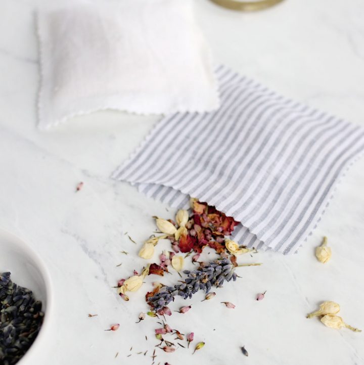 No-Sew DIY Herbal Sachets for Drawers + Laundry | Hello Nest