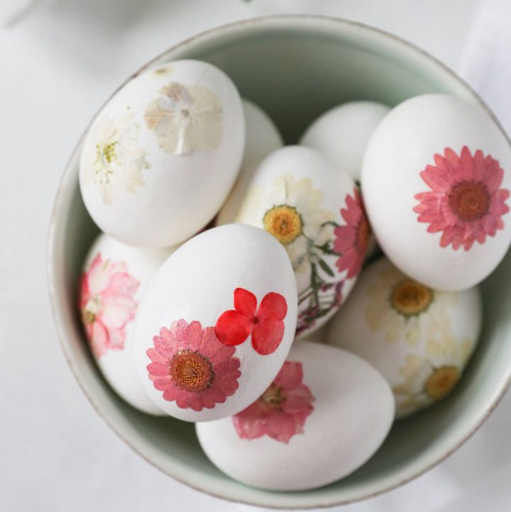 DIY Pressed Flower Easter Eggs | Hello Nest