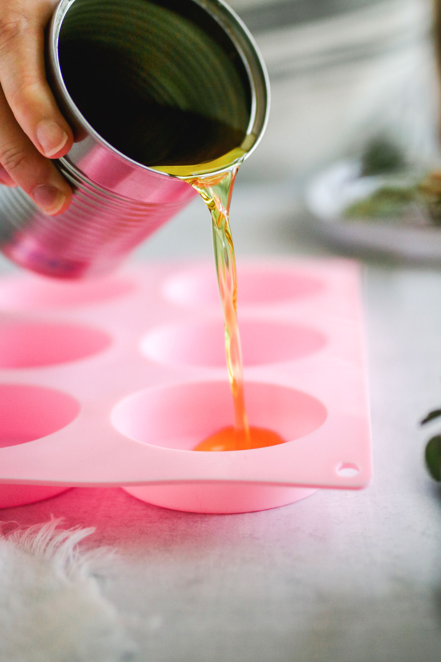 How To Make Essential Oil Wax Sachets | Hello Nest