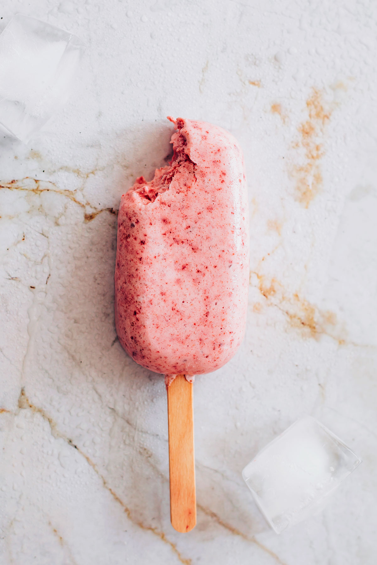 An Easy + Healthy Coconut Milk Popsicle Recipe | Hello Nest