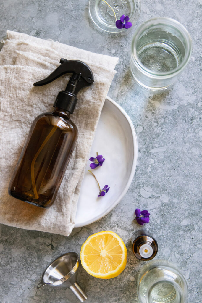 How to Make an All-Natural Dusting Spray | Hello Nest